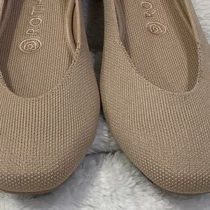 Rothy's | Shoes | Rothys The Flat Textile Ecru Ballet Travel Comfort ...